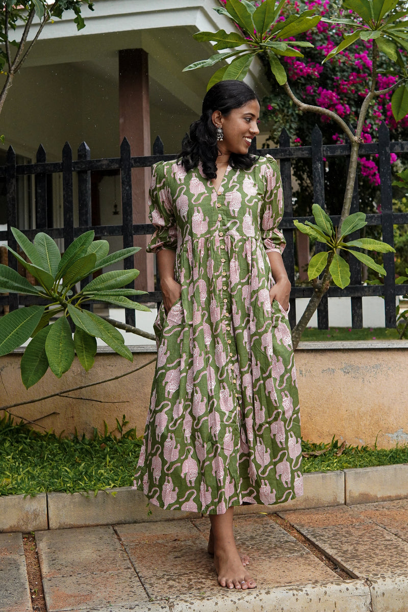 Vaagh Dress – ADAH BY LEESHA